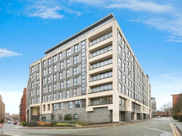 1 bedroom flat for sale