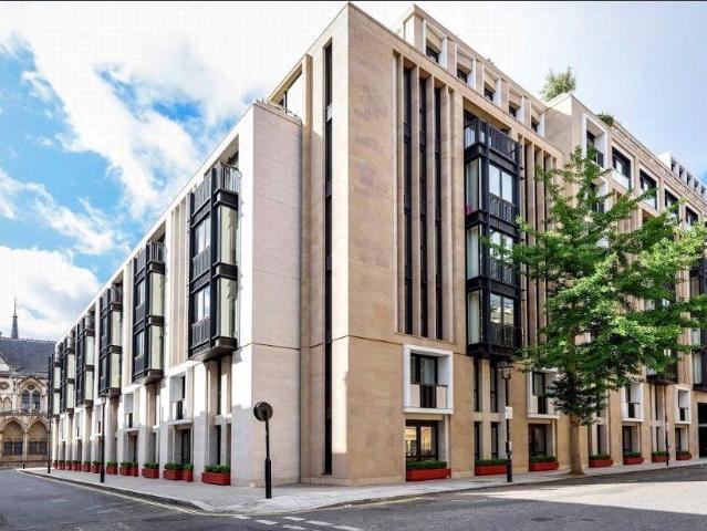 1 bedroom flat for sale