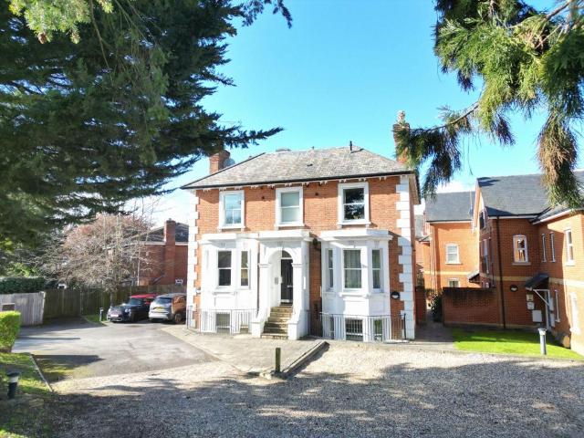 1 bedroom flat for sale