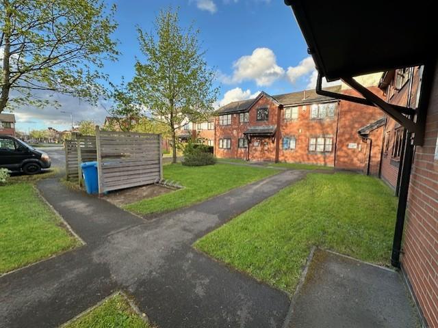 1 bedroom flat for sale