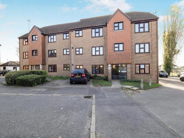 1 bedroom flat for sale