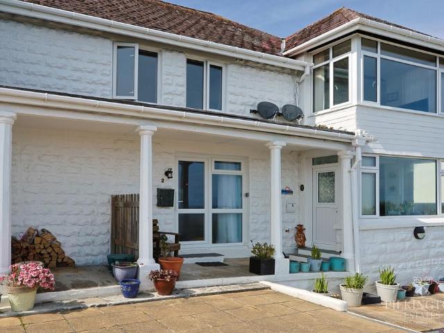 1 bedroom maisonette for sale