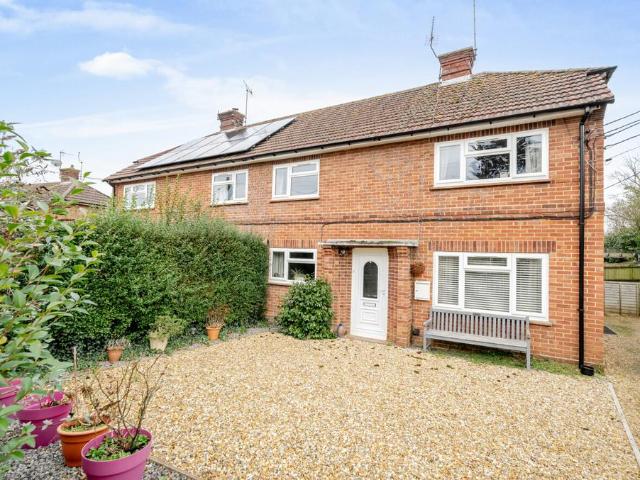 1 bedroom maisonette for sale