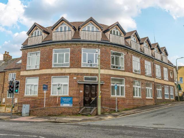 1 bedroom flat for sale