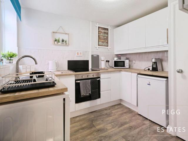 1 bedroom flat for sale