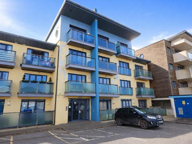 1 bedroom flat for sale