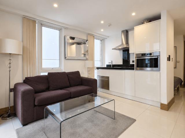 1 bedroom flat for sale