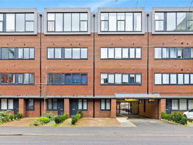 1 bedroom flat for sale