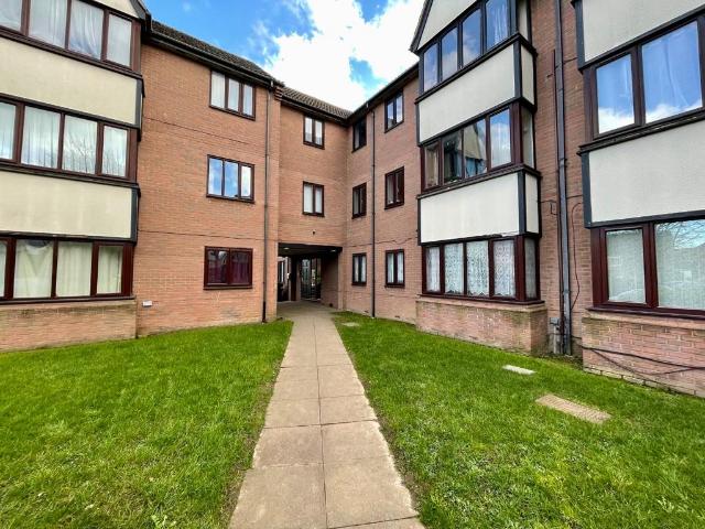 1 bedroom flat for sale
