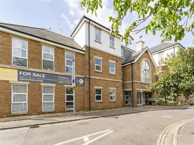1 bedroom flat for sale