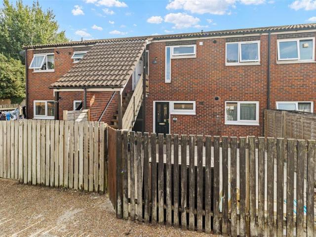1 bedroom flat for sale