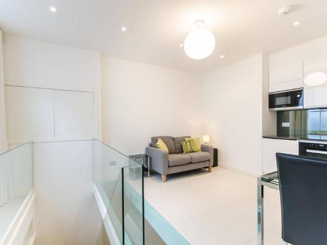 1 bedroom flat for sale
