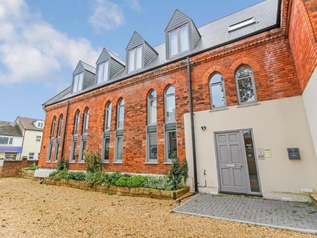 1 bedroom flat for sale