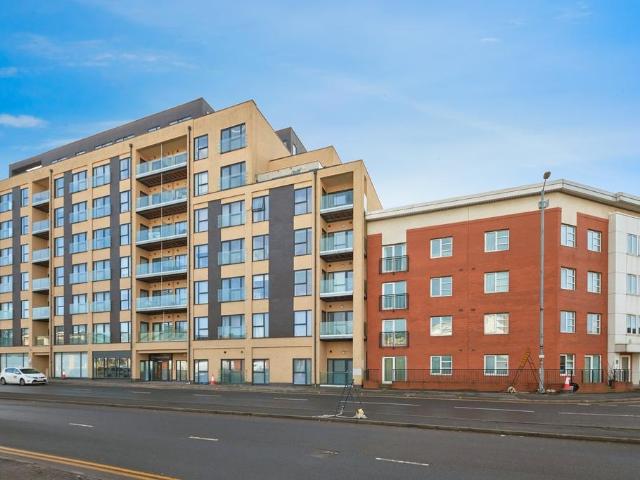 1 bedroom flat for sale