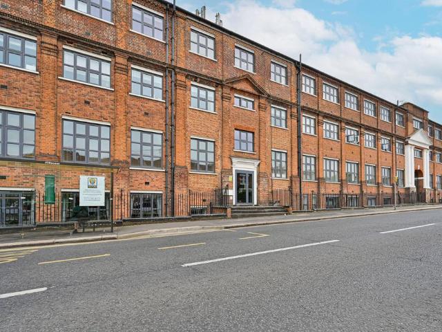 1 bedroom flat for sale