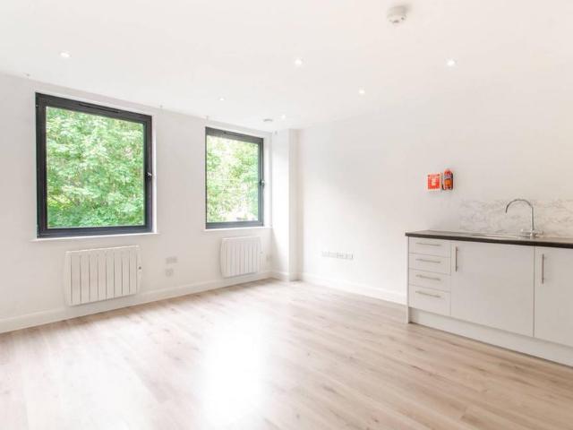 1 bedroom flat for sale