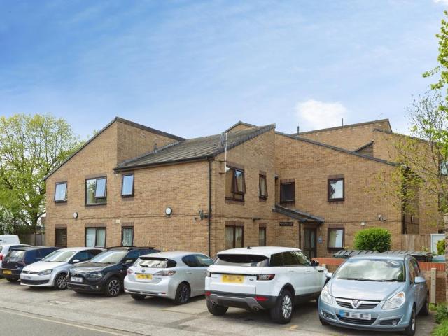 1 bedroom flat for sale