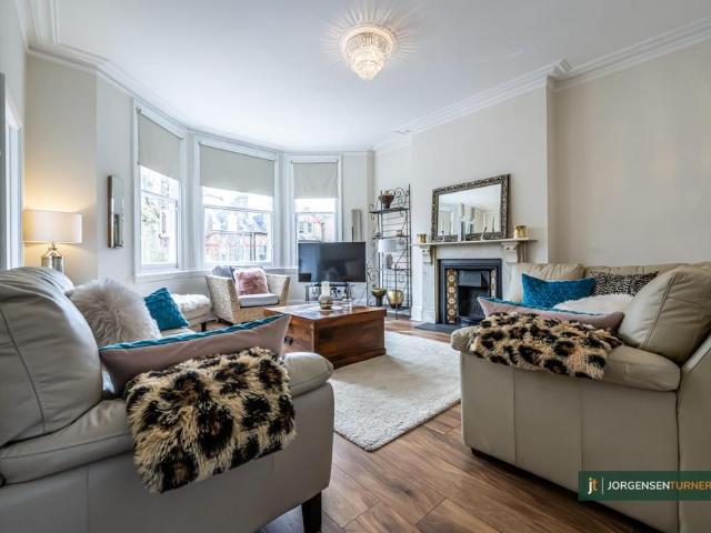 1 bedroom flat for sale