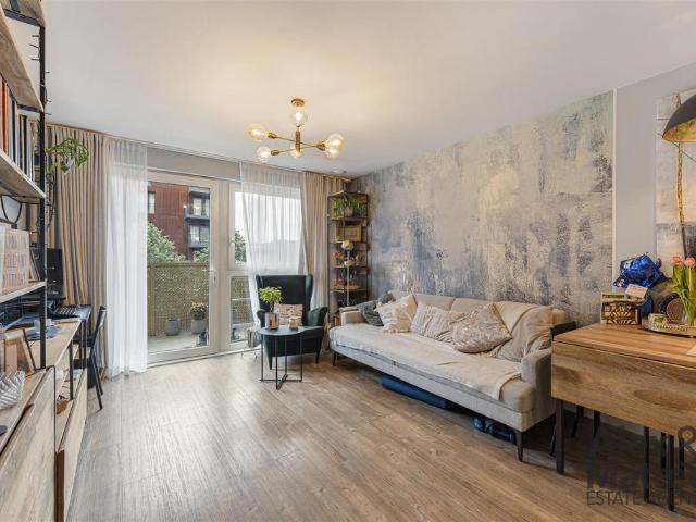 1 bedroom flat for sale