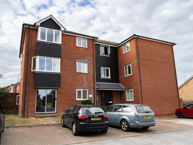 1 bedroom flat for sale