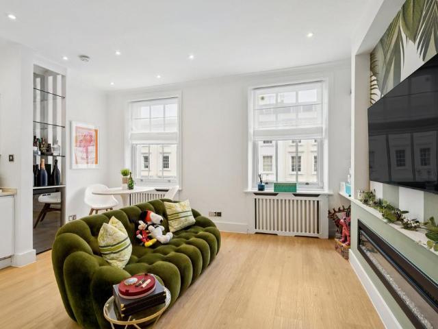 1 bedroom flat for sale