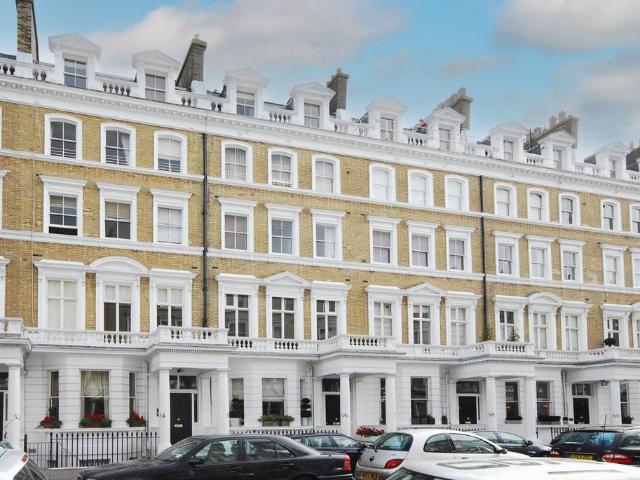 1 bedroom flat for sale
