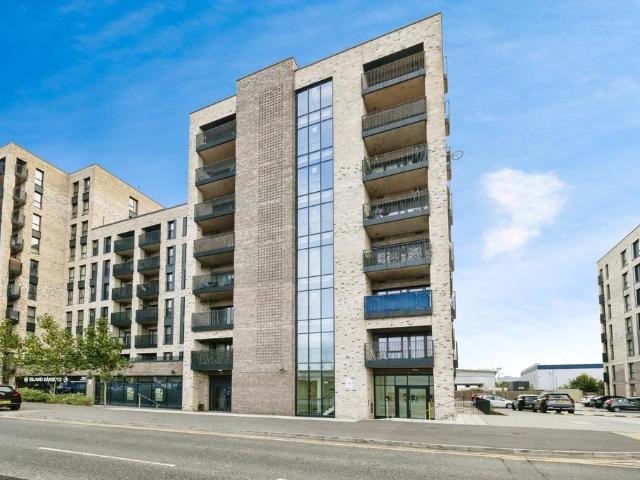 1 bedroom flat for sale