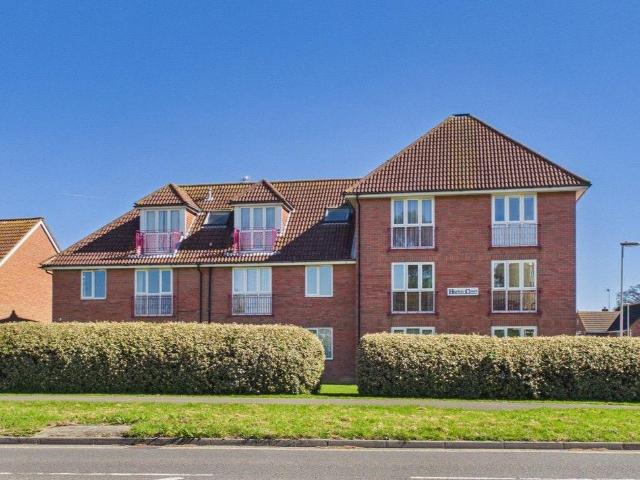 1 bedroom flat for sale