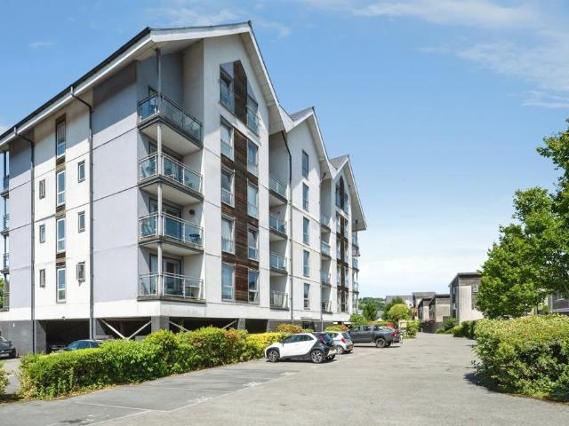 1 bedroom flat for sale