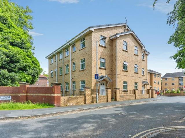 1 bedroom flat for sale