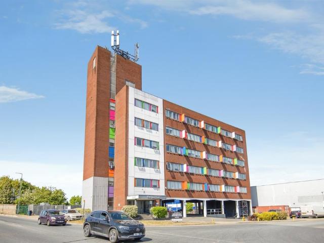 1 bedroom flat for sale