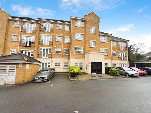 1 bedroom flat for sale