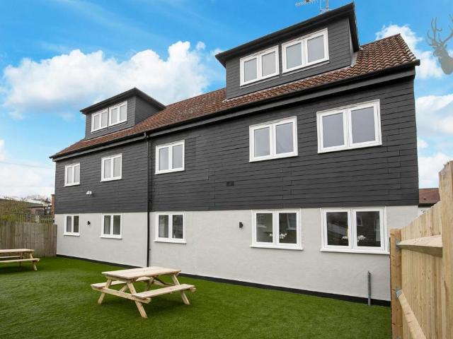 1 bedroom flat for sale
