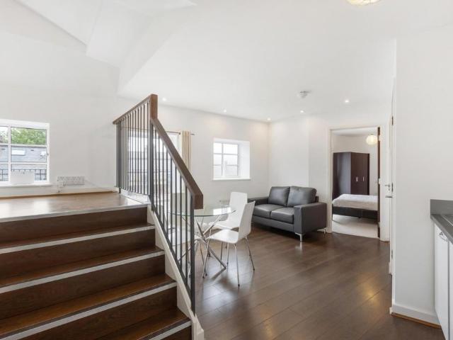 1 bedroom flat for sale