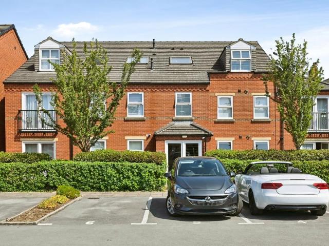 1 bedroom flat for sale