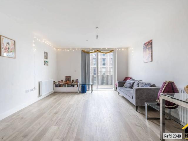 1 bedroom flat for sale