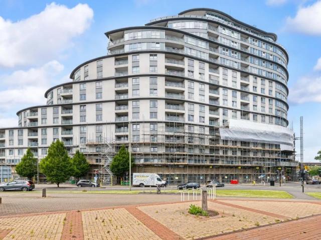 1 bedroom flat for sale