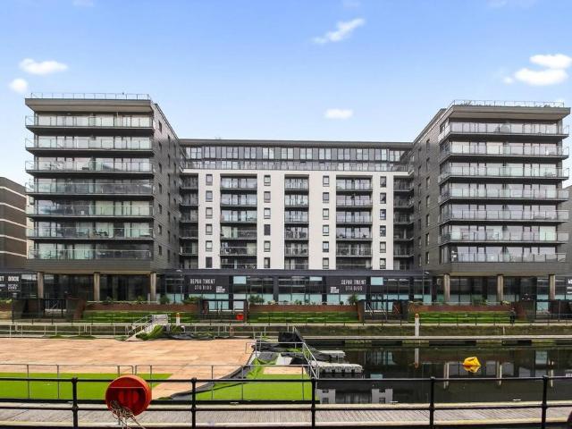 1 bedroom flat for sale