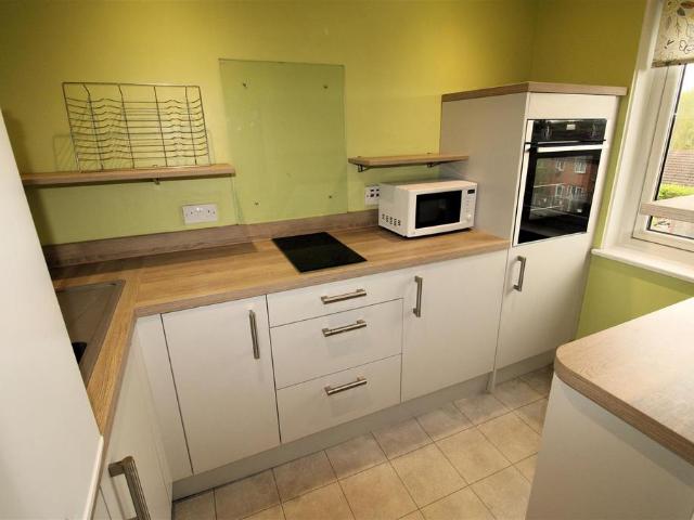 1 bedroom flat for sale