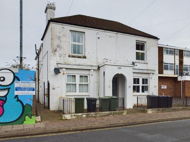 1 bedroom flat for sale