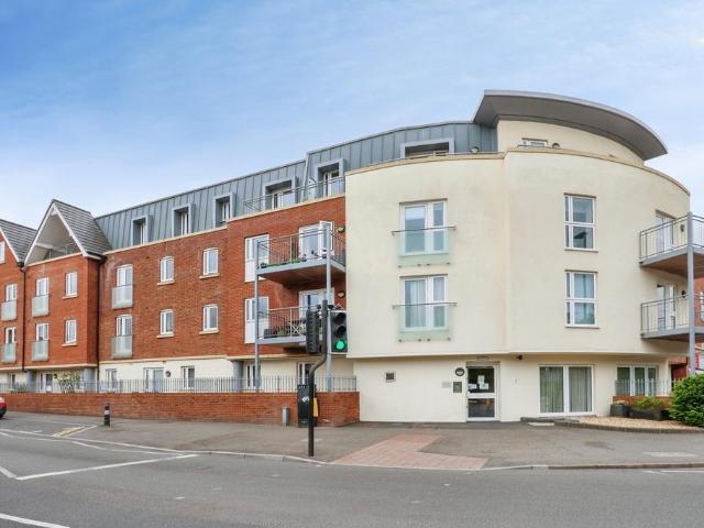 1 bedroom flat for sale