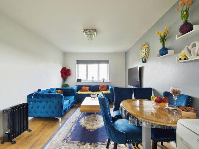 1 bedroom flat for sale