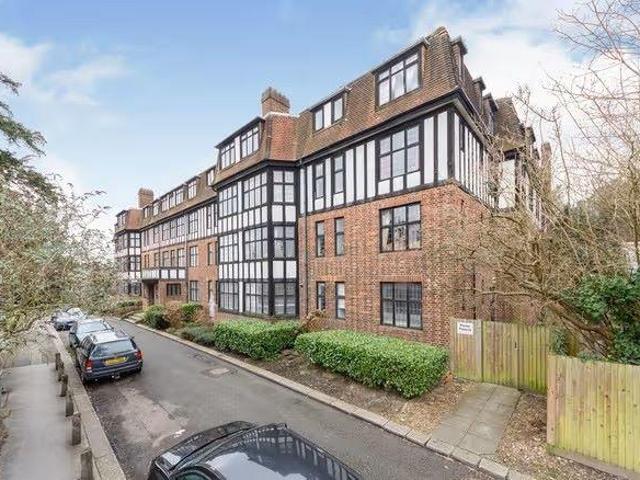1 bedroom flat for sale