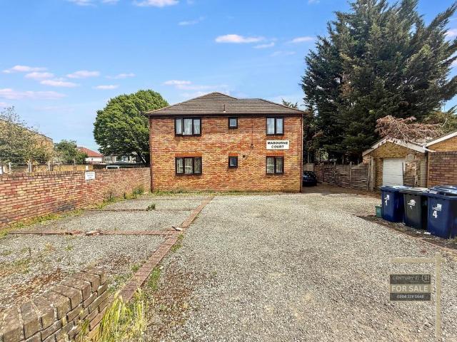 1 bedroom flat for sale