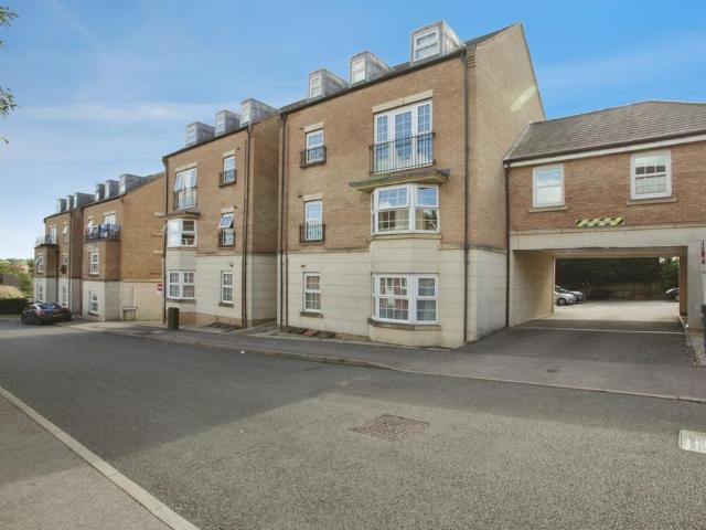 1 bedroom flat for sale