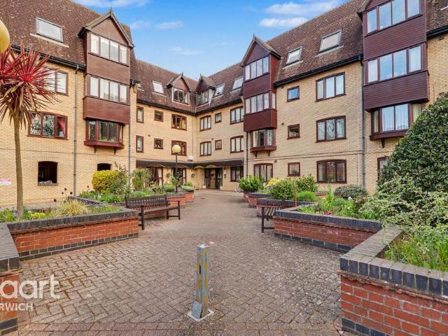 1 bedroom flat for sale