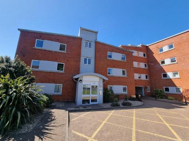 1 bedroom flat for sale