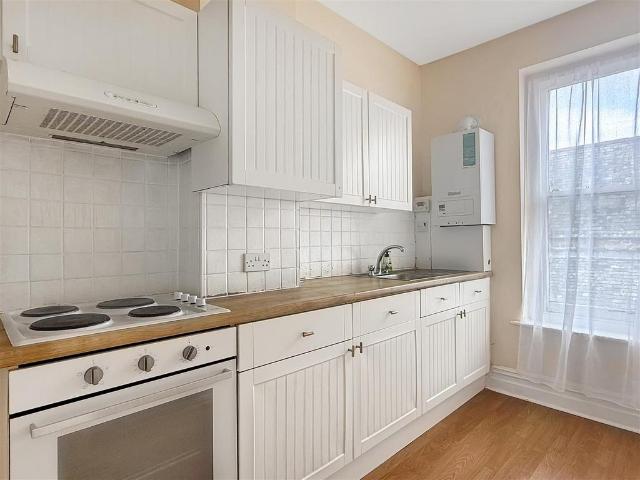 1 bedroom flat for sale