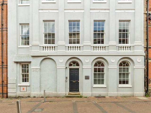 1 bedroom flat for sale