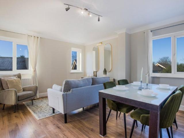 1 bedroom flat for sale
